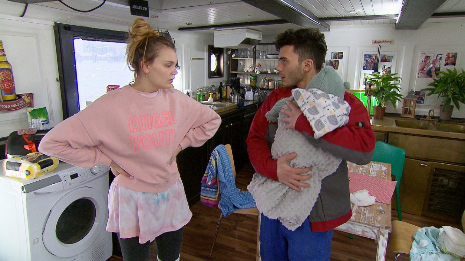 Berlin - Tag & Nacht: Denny lässt Luna im Stich!