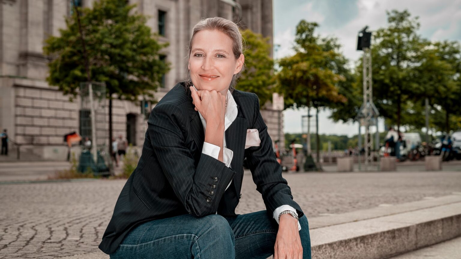 Sarah Bossard: Sport, Sri Lanka und Schweiz - SIE ist die Frau von AfD ...